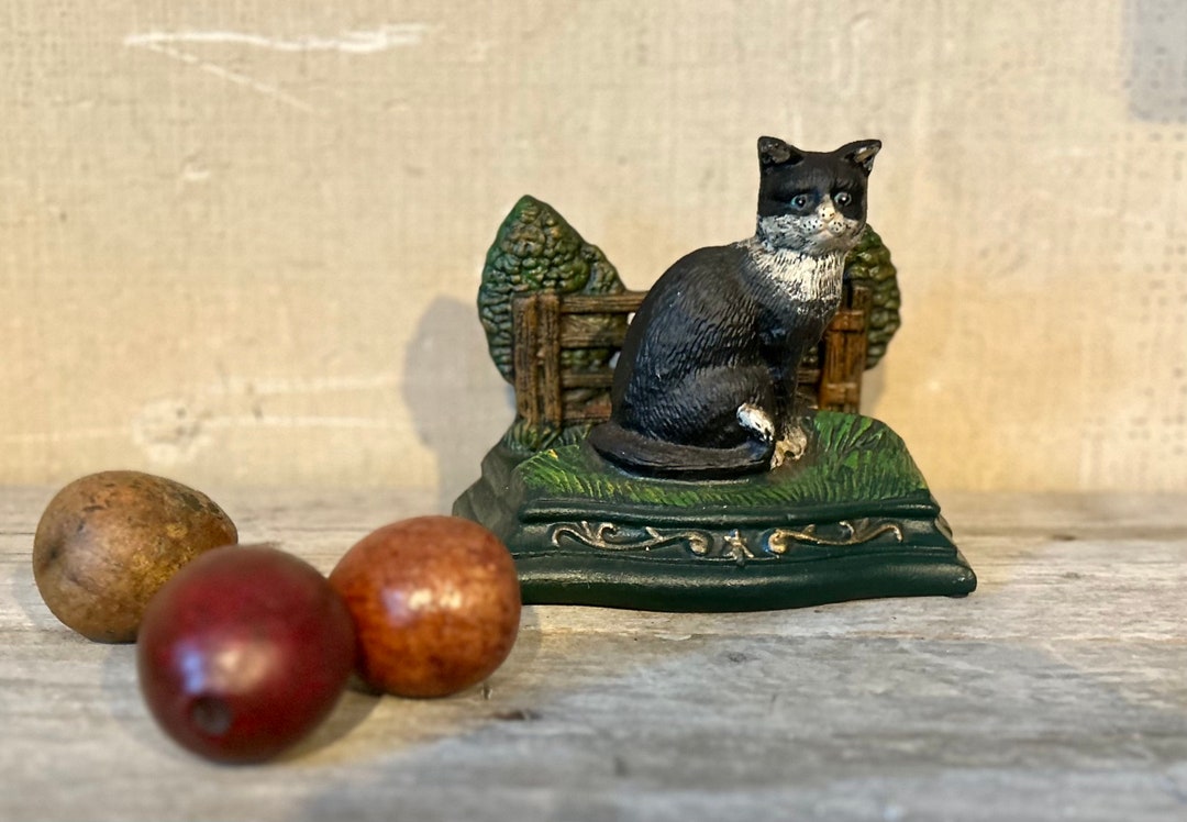 Vintage CAST IRON CAT Letter Holder / Black and White Tuxedo Cat / Cast ...