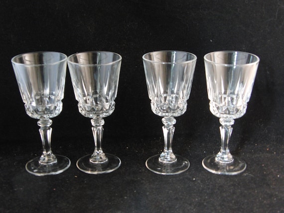 Genuine Lead Crystal Wine Glasses 8 Glasses | Etsy