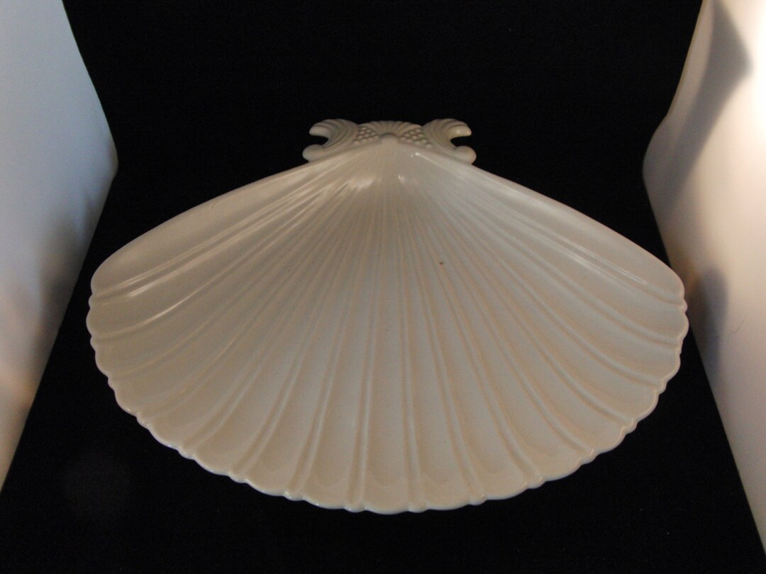 Vintage Shell Shaped Plate - Etsy