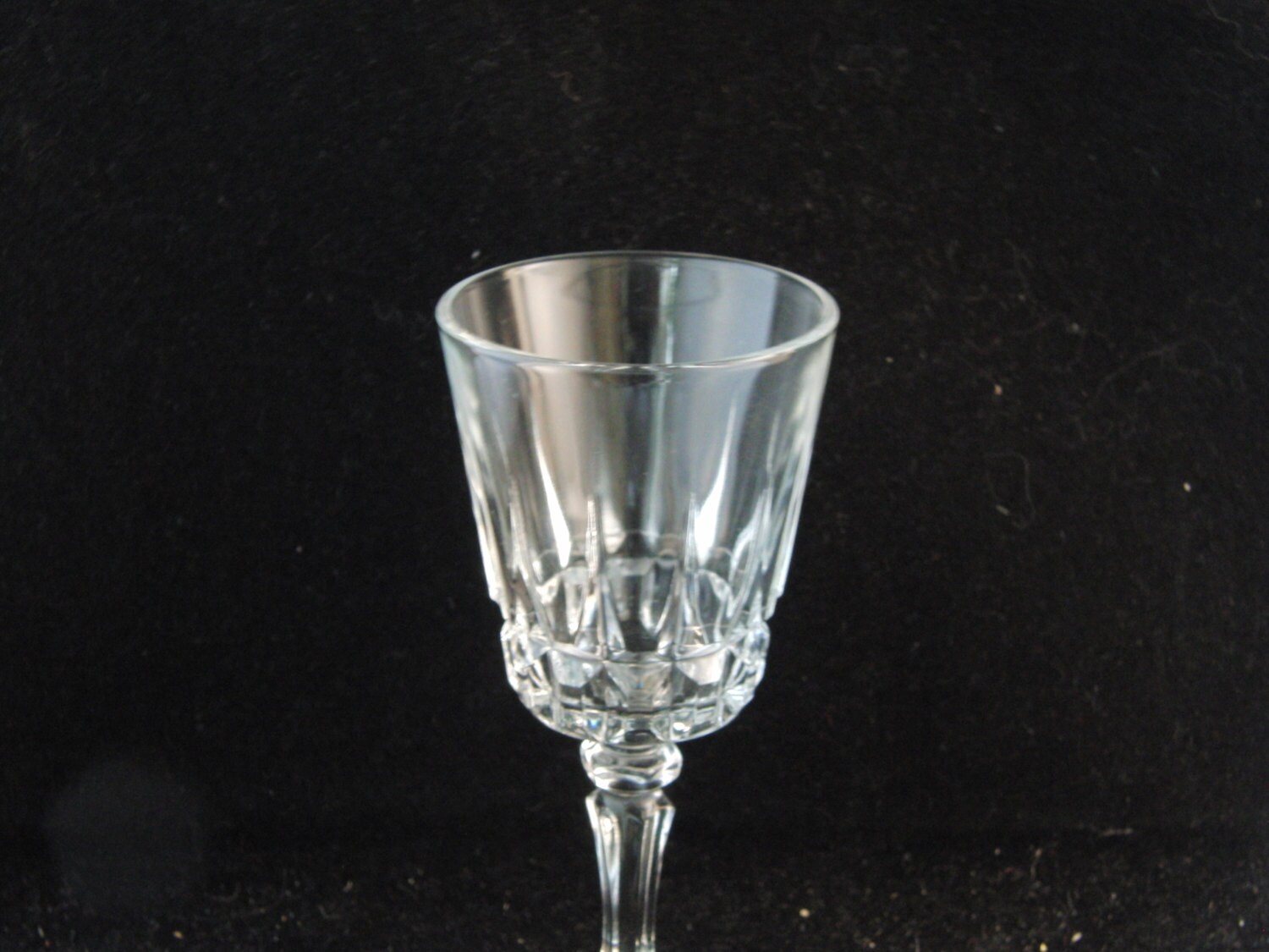 Genuine Lead Crystal Wine Glasses (8 Glasses) - Etsy