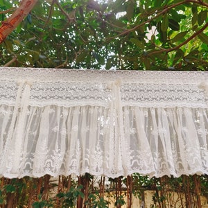 Victorian Elegance~ French Country Style Ruffled Lace Window Curtain ...