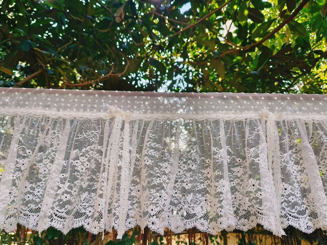 Victorian Elegance~ Shabby Chic French Country Style Ruffled Lace ...