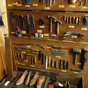 Shoe Making Repairing 30 Books CD Shoes Footwear Shoeology Boots ...