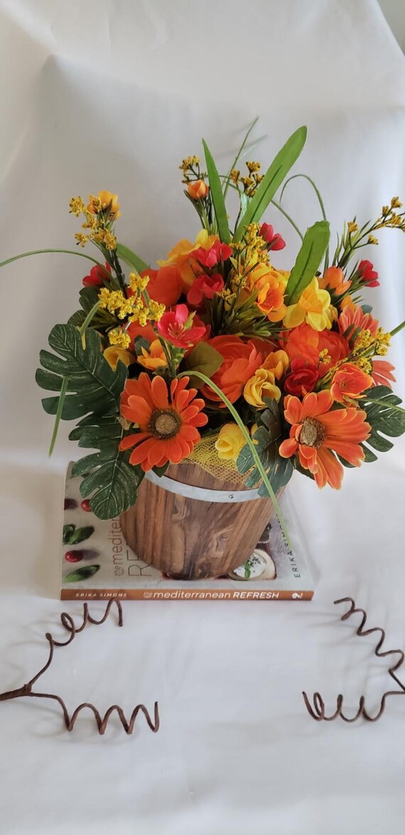 Fall Floral Arrangements Wood Bucket 55 Stunning Dried Fall Flower