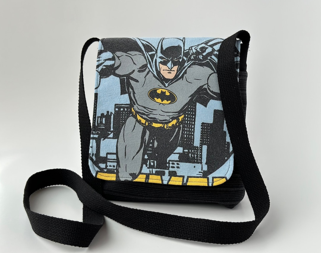 Batman Crossbody Bag Upcycled Batman Tshirt Bag Batman - Etsy