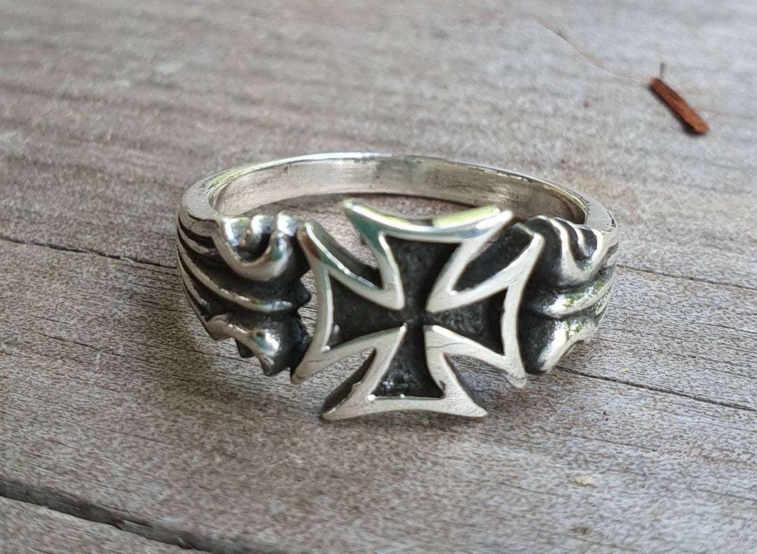 Small Cross Ring,sterling Silver,pinkie Ring,even Sided Cross ...