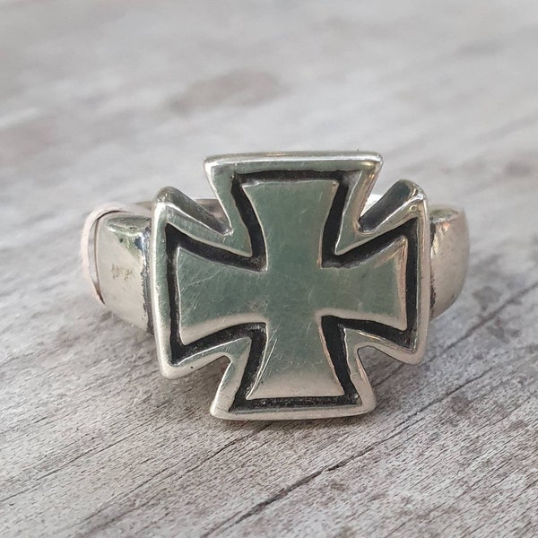 Knight Templar Ring - Etsy