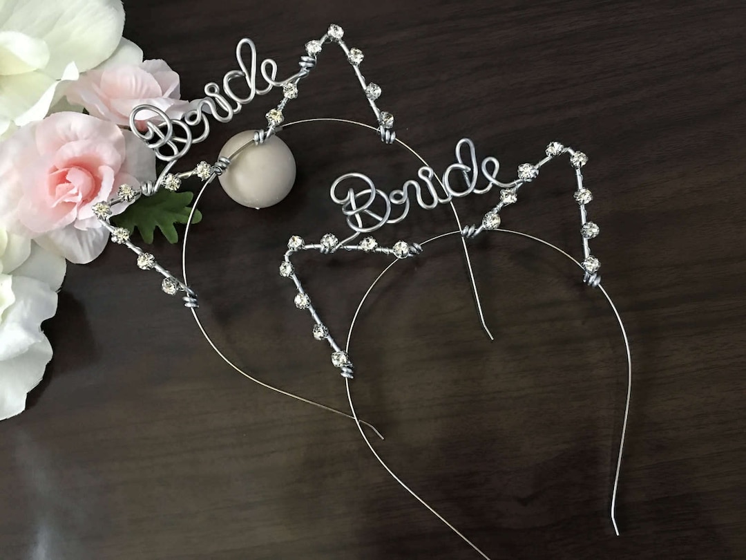 Custom Tiara, Tiara Wire Bridal Party.. Brides Tiara, Wire Name, Wire ...