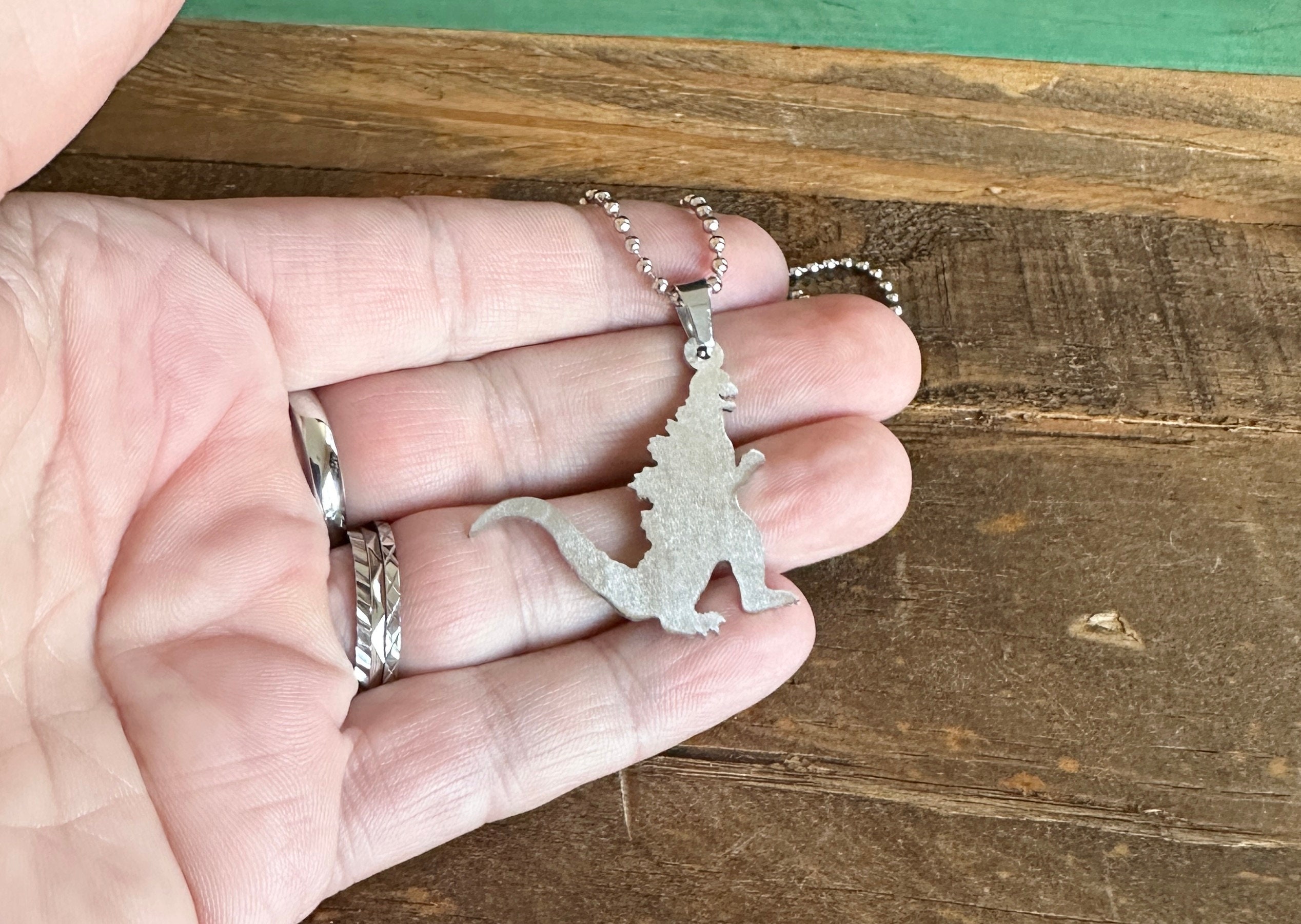 Godzilla Classic Necklace Smooth Texture Pendant Movie Monsters Fan ...