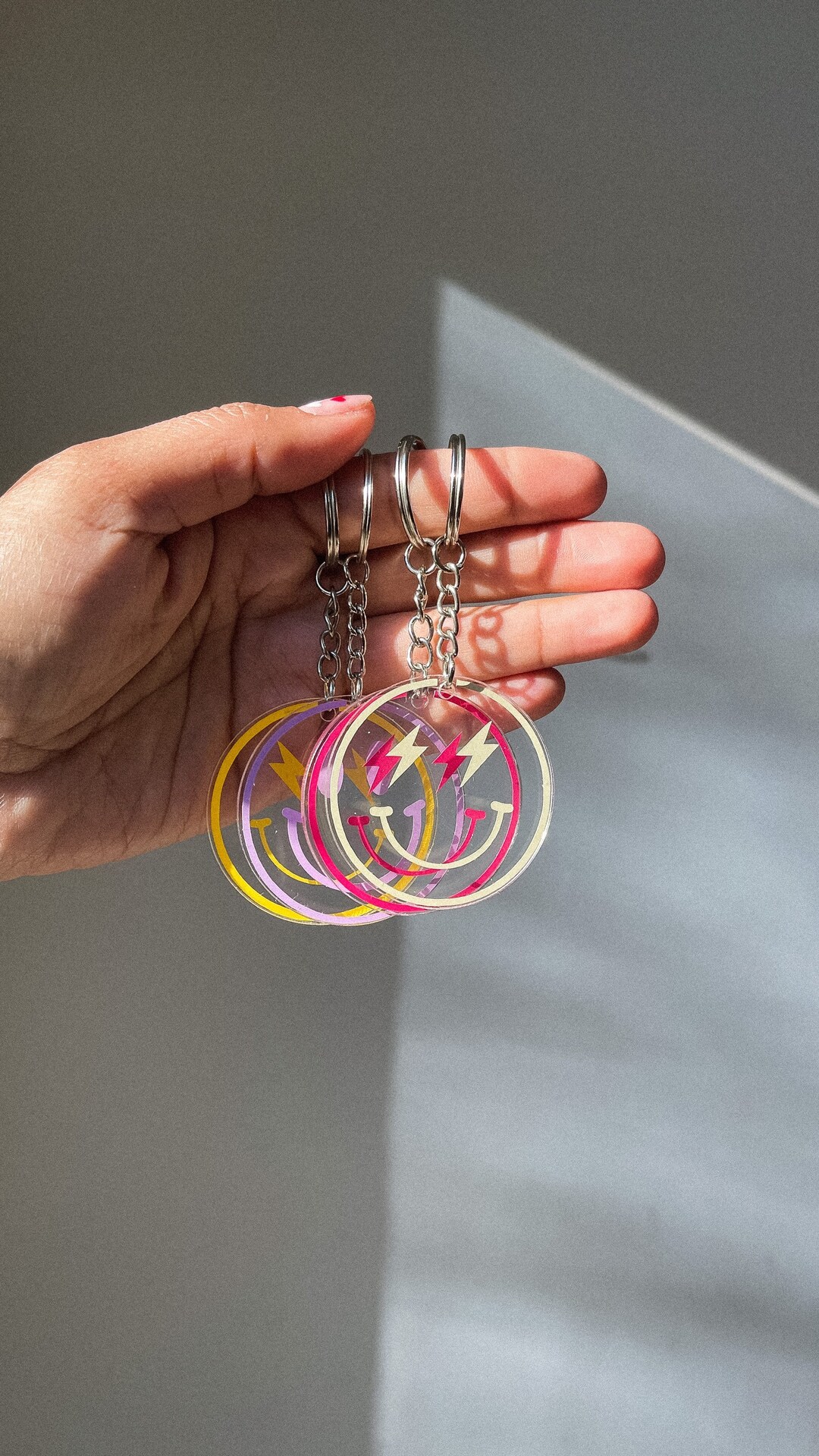 Happy Face Acrylic Keychain, Trending Keychain, Smiley Face Keychain - Etsy