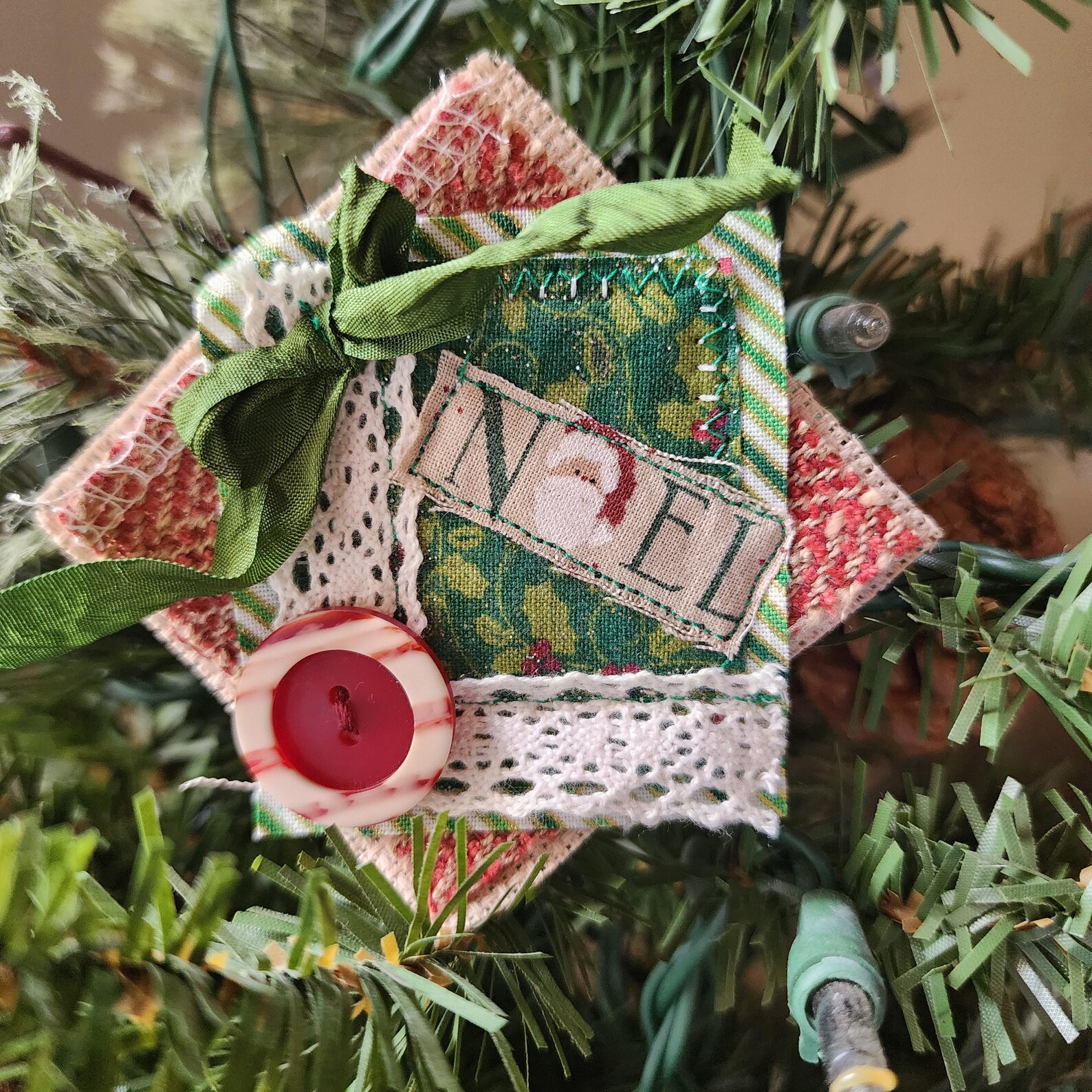 Christmas Snippet Art Clusters, Santa Junk Journal Ephemera, Red and ...