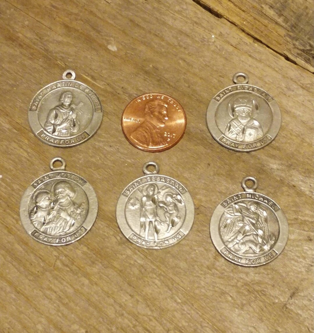 Vintage Christian Charms Set of 5 - Etsy