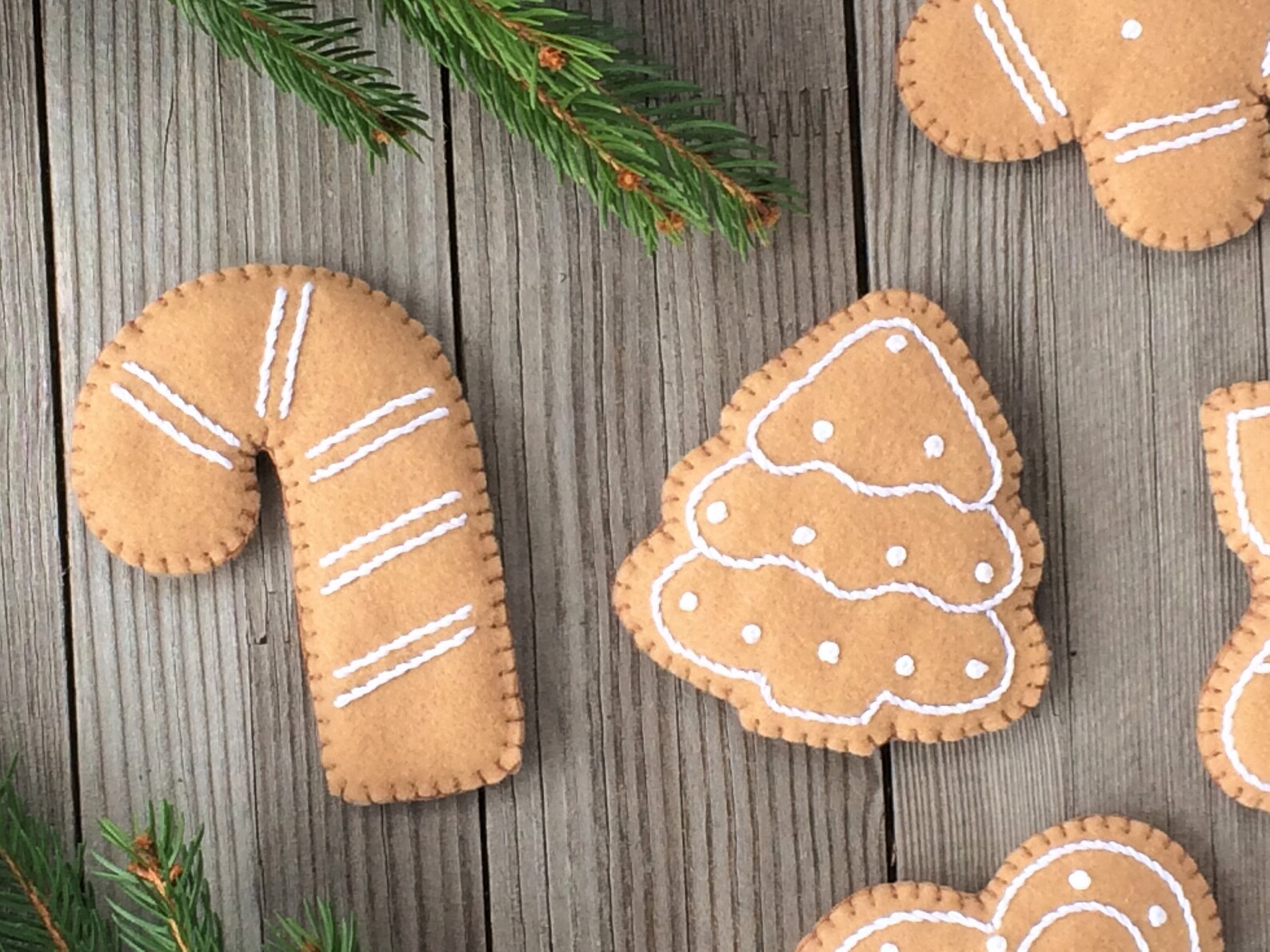 Gingerbread Pattern for Felt Christmas Cookie Decorations - DIY ...