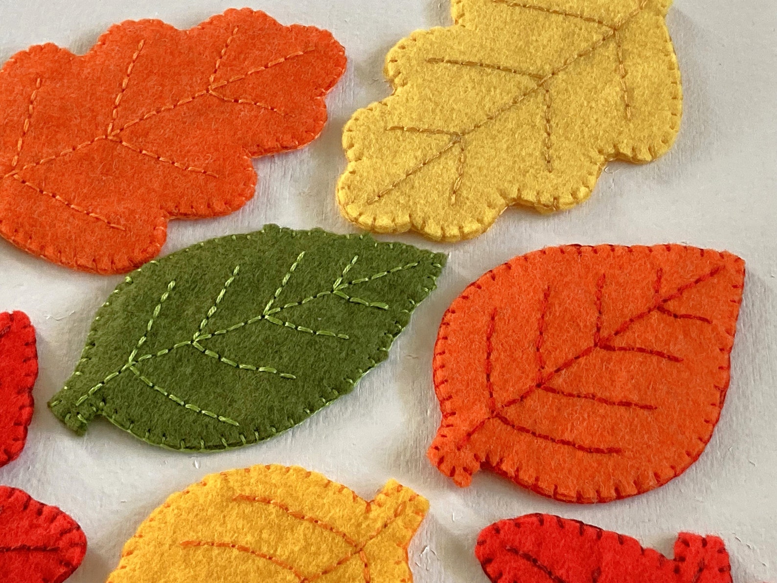 Felt Leaf Pattern for Hand Sewing Garland, Fall Decorating, Autumn ...