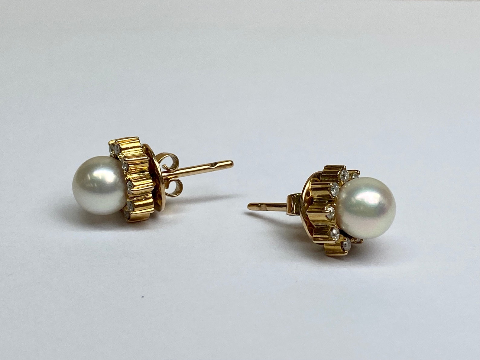 Estate 14K Yellow Gold Diamond Sleeve and White Pearl Stud Earring Set ...