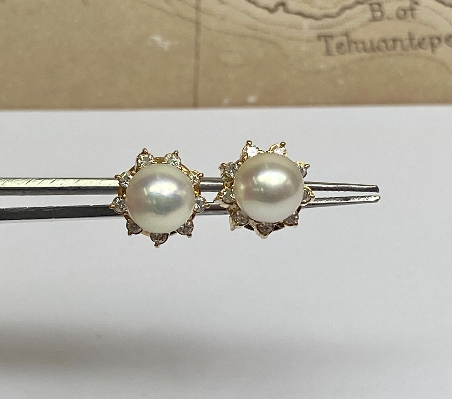 Estate 14K Yellow Gold Diamond Sleeve and White Pearl Stud Earring Set ...