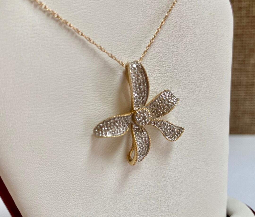 14K Yellow Solid Gold Necklace and Flower Pendant With Diamond Accents ...