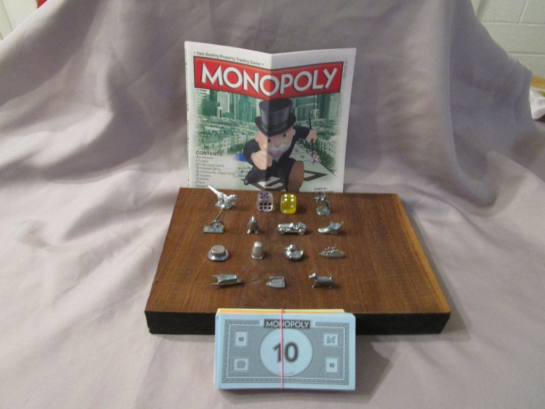 MONOPOLY NEW TOKENS Line - up , 12 Game Pieces , New Dice , Some New ...