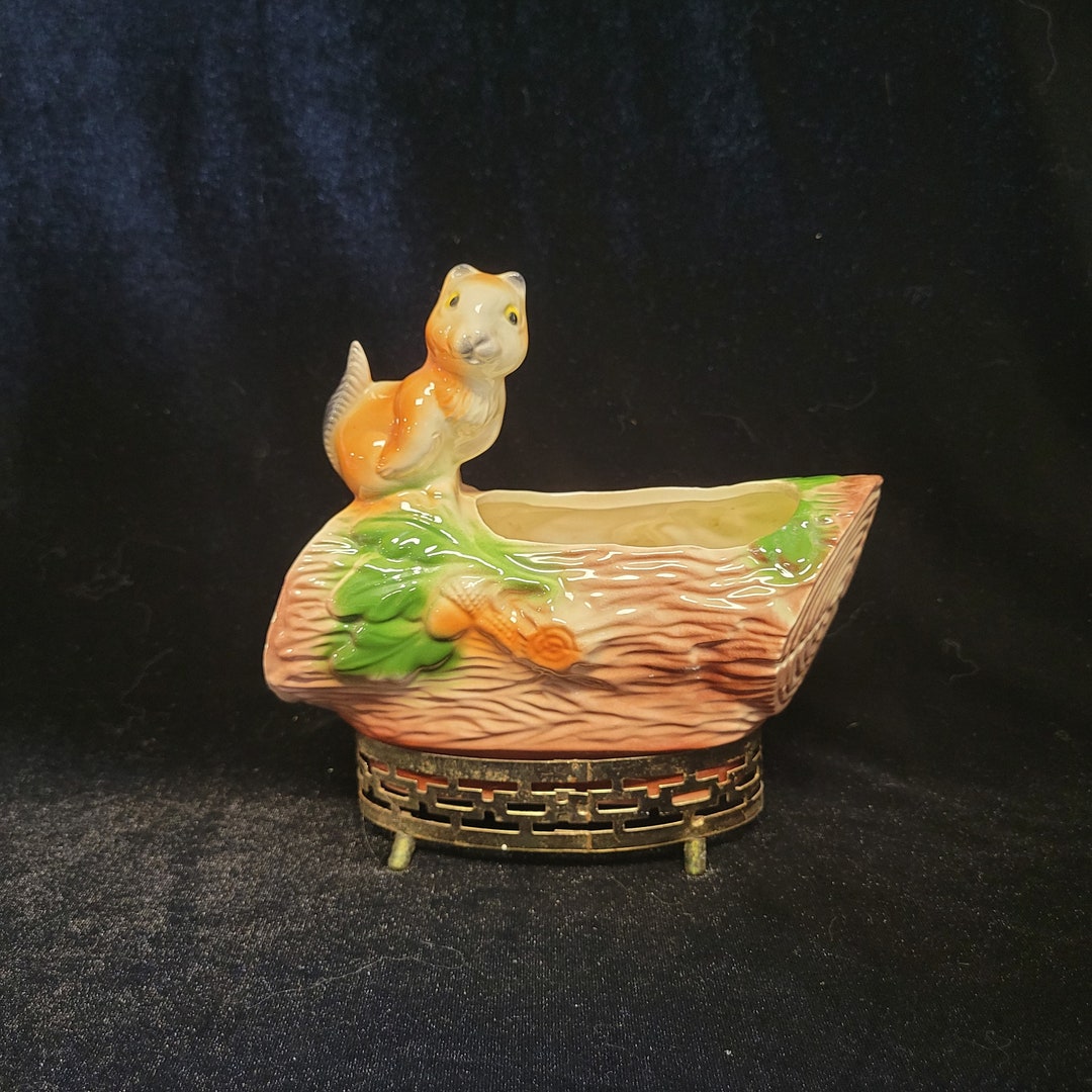 Vintage Chipmunk on Log Planter With Metal Base/stand-made in ...