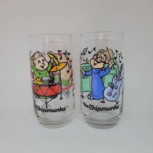 Set of 2 Hardee's the Chipmunks Collector Glasses-simon & Theodore ...