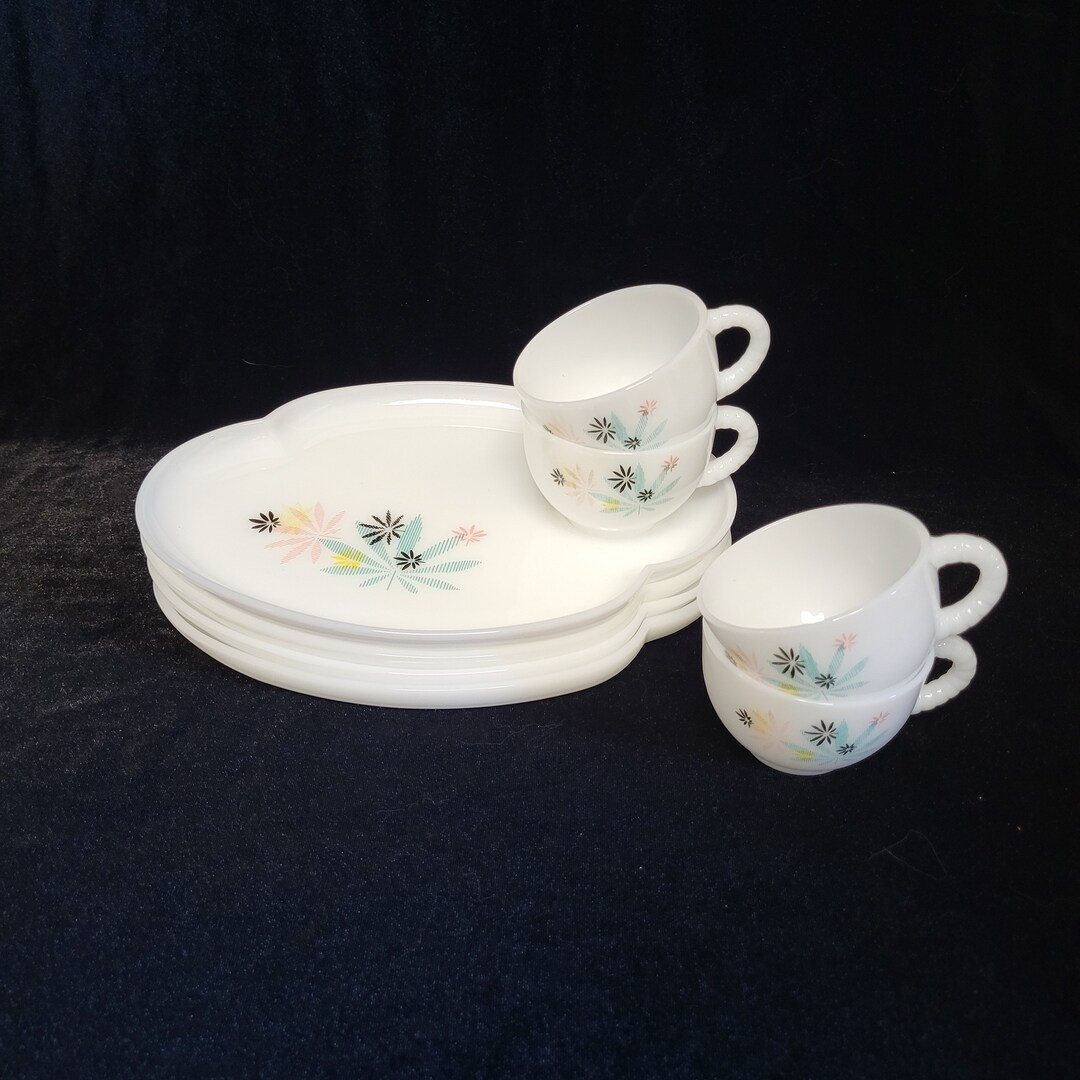 Federal Glass Patio Snack Set-4 Cups & 4 Snack Plates-in Original Box ...