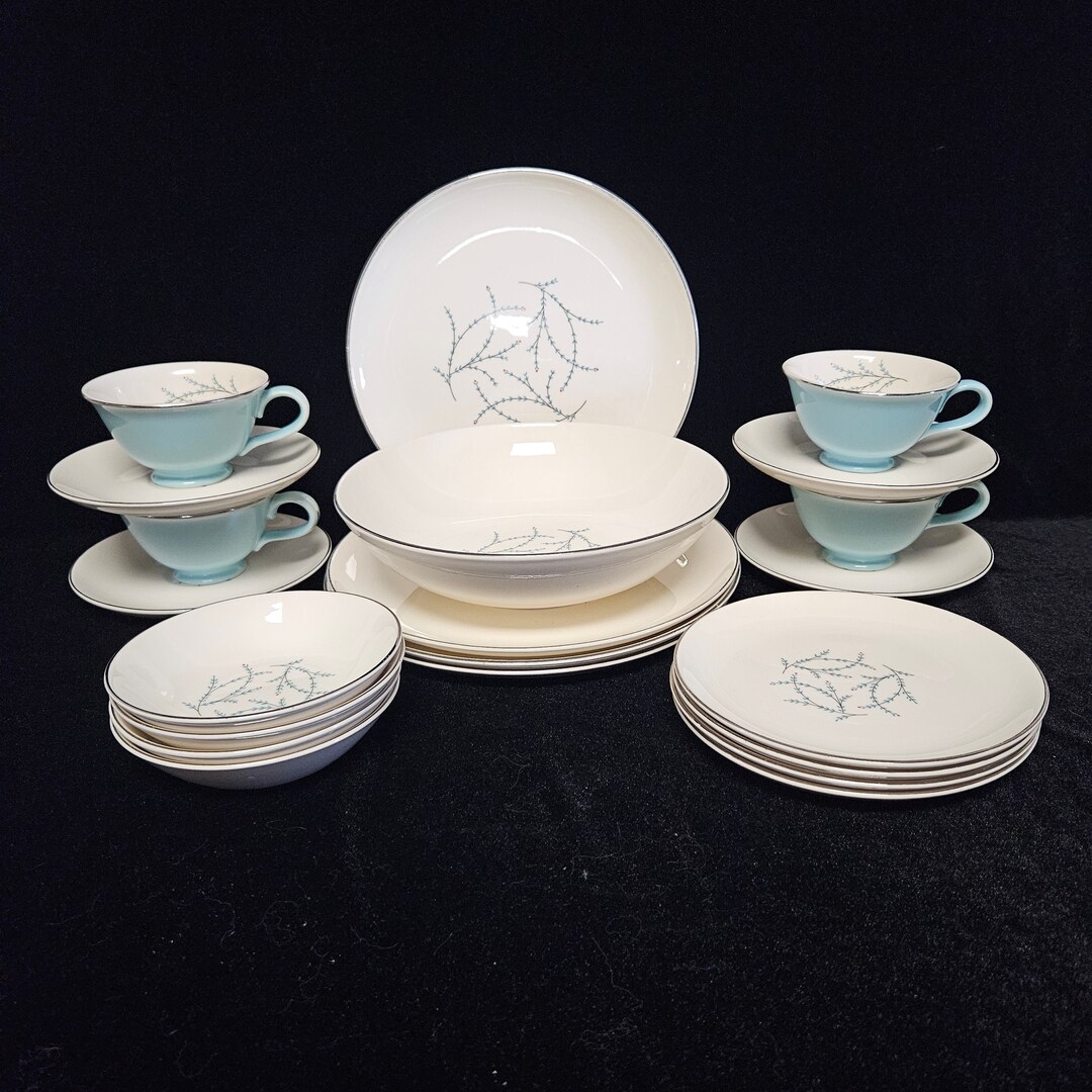 21 Piece Taylor Smith & Taylor Blue Twig Dinnerware-place Settings for ...