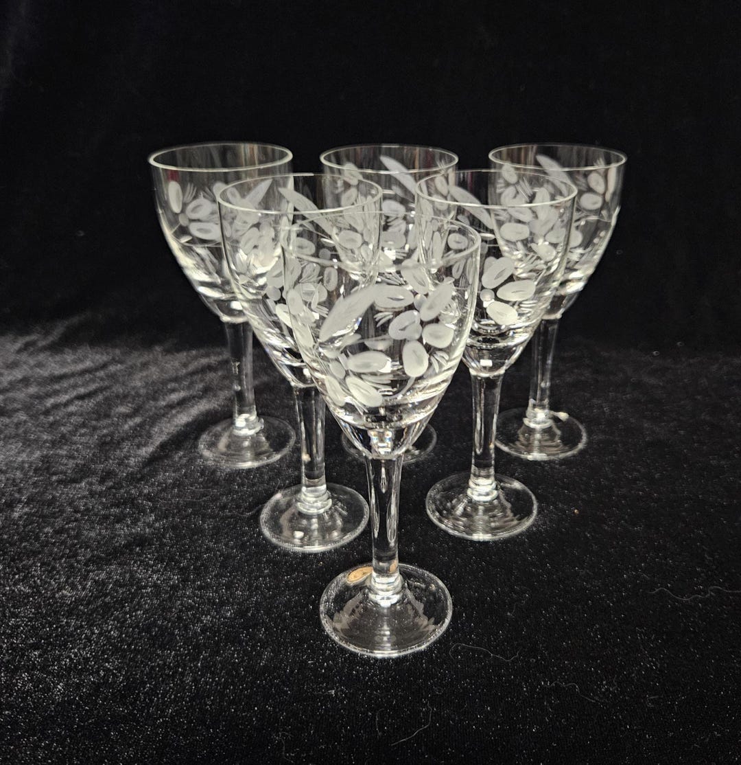 Vintage Romanian Cordial, Liquor Glasses-wheel Cut, Floral Pattern-set ...