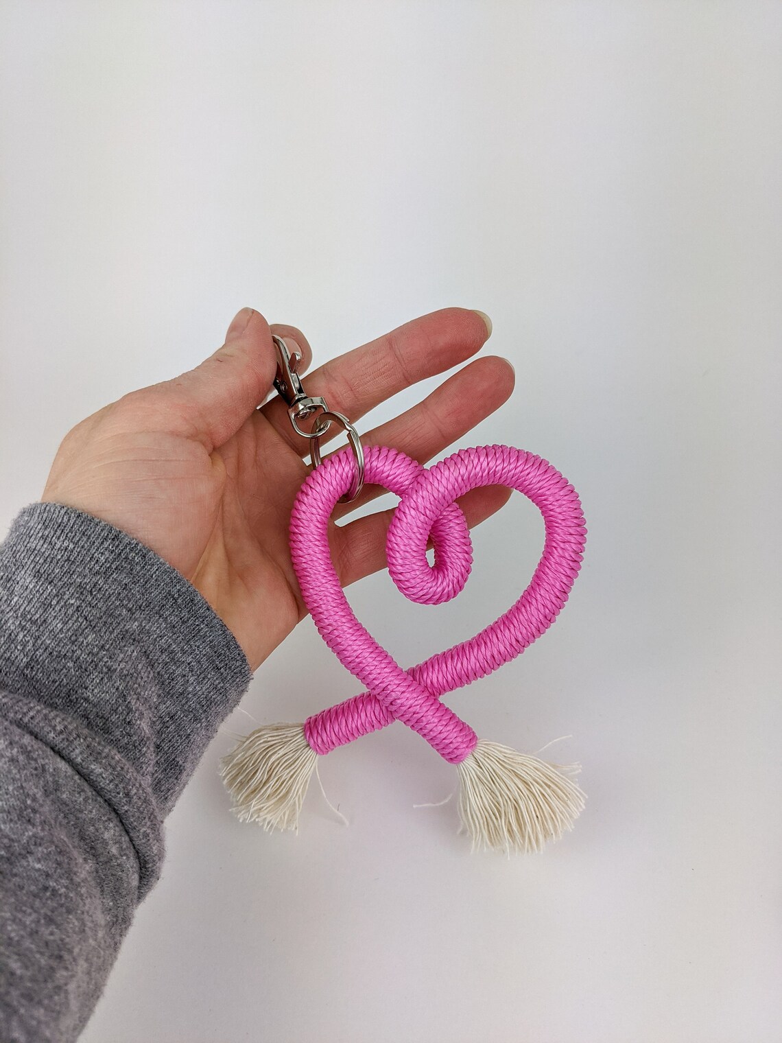 Doodle Heart Keychain, Heart Keychain, Macrame Wrap Keychain, Love ...