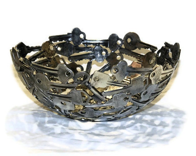Medium Key Bowl 9 Key Bowl Metal Sculpture Ornament - Etsy