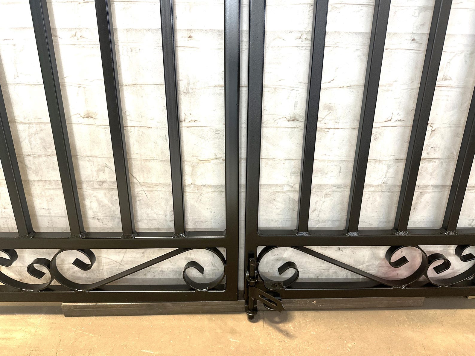 Handmade Wrought Iron Double Gate - Antique Style Delaney Entrance ...