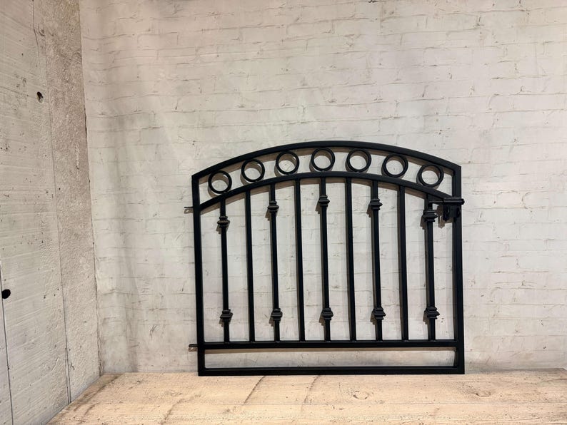 Metal Arched Circle Choice Entry Gate - 36"t – Antique Style Metal ...