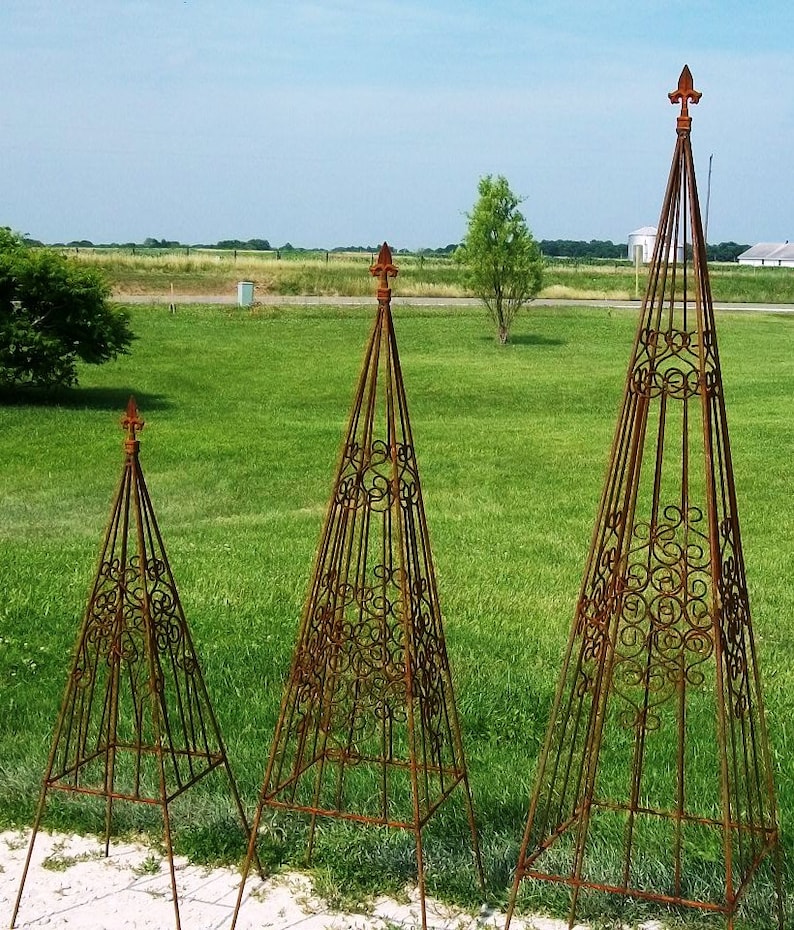 Wrought Iron 32 Scroll Topiary Flower Trellis Plant - Etsy