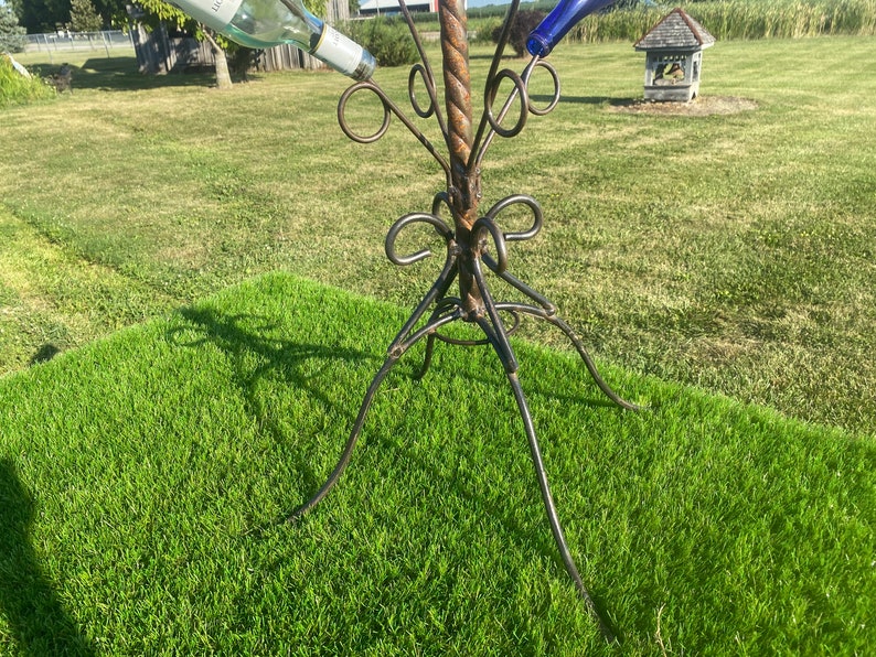 Wrought Iron Twisted Bottle Tree – Rustic Outdoor Wine Bottle Holder - Etsy