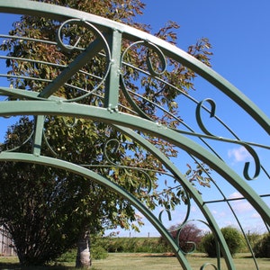 Wrought Iron XL Round Top Arbor, Climbing Flower Garden Arch, Rustic ...
