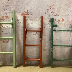 Rustic Tall Country Colored 3 Rung Antique Ladders - Vintage Decorating ...