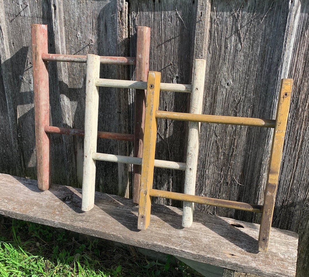 Antique 2-rung Ladder Set – Rustic Painted Wood, Farmhouse Decor - Etsy