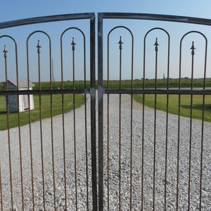 5't X 10'w or Bigger - Antique Style Custom Metal Hoop & Arrow Yard ...