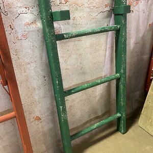 Rustic Tall Country Colored 3 Rung Antique Ladders - Vintage Decorating ...