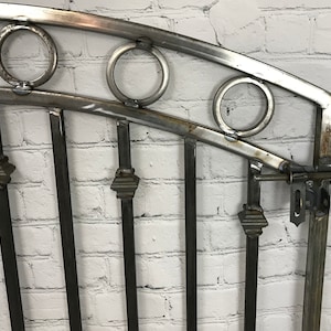 Handmade Wrought Iron Gate - Circle Design, 3'x4' Circle Choice Garden ...