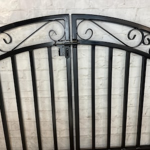 Handmade Wrought Iron Double Gate - Antique Style Delaney Entrance ...