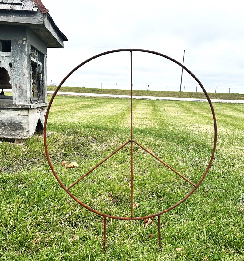 Large Wrought Iron Peace Sign – Rustic Yard Art, Garden Stake, 28" Lawn ...