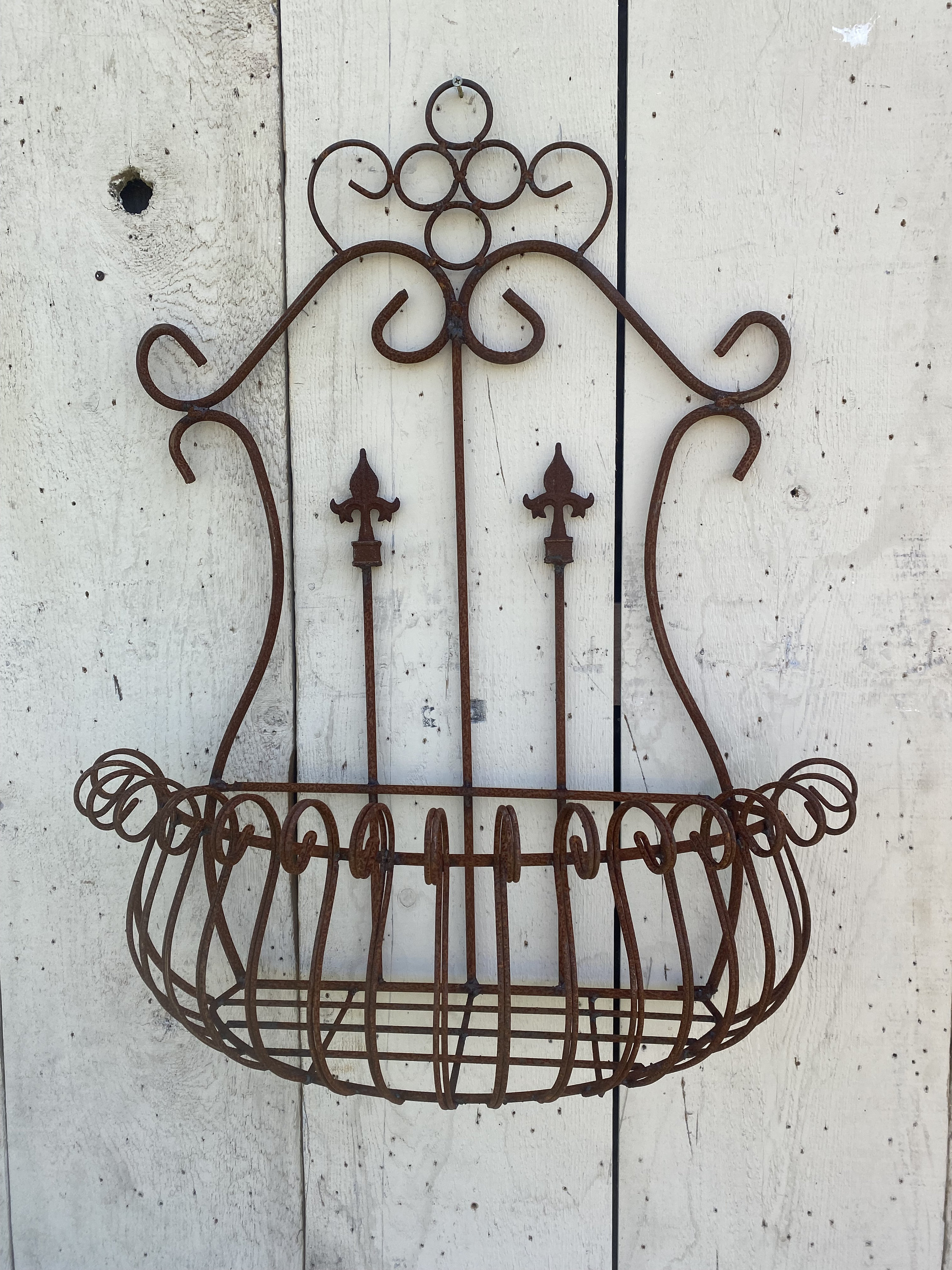 Wrought Iron Fiona 31" Finial Flower Basket – Rustic Outdoor Decor - Etsy