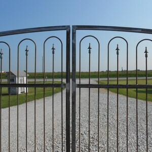 5't X 10'w or Bigger - Antique Style Custom Metal Hoop & Arrow Yard ...