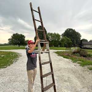 Antique Wood Step Ladder Display - Farmhouse Plant Holder - DIY Rack ...