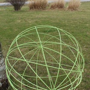 Wrought Iron 30" Garden Sphere Metal Plant Climber, Vegetable Garden ...