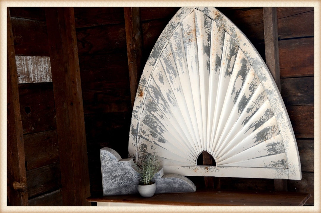 36" Arched Architectural Fan Wall Art Antique Style Ceiling Tile in ...