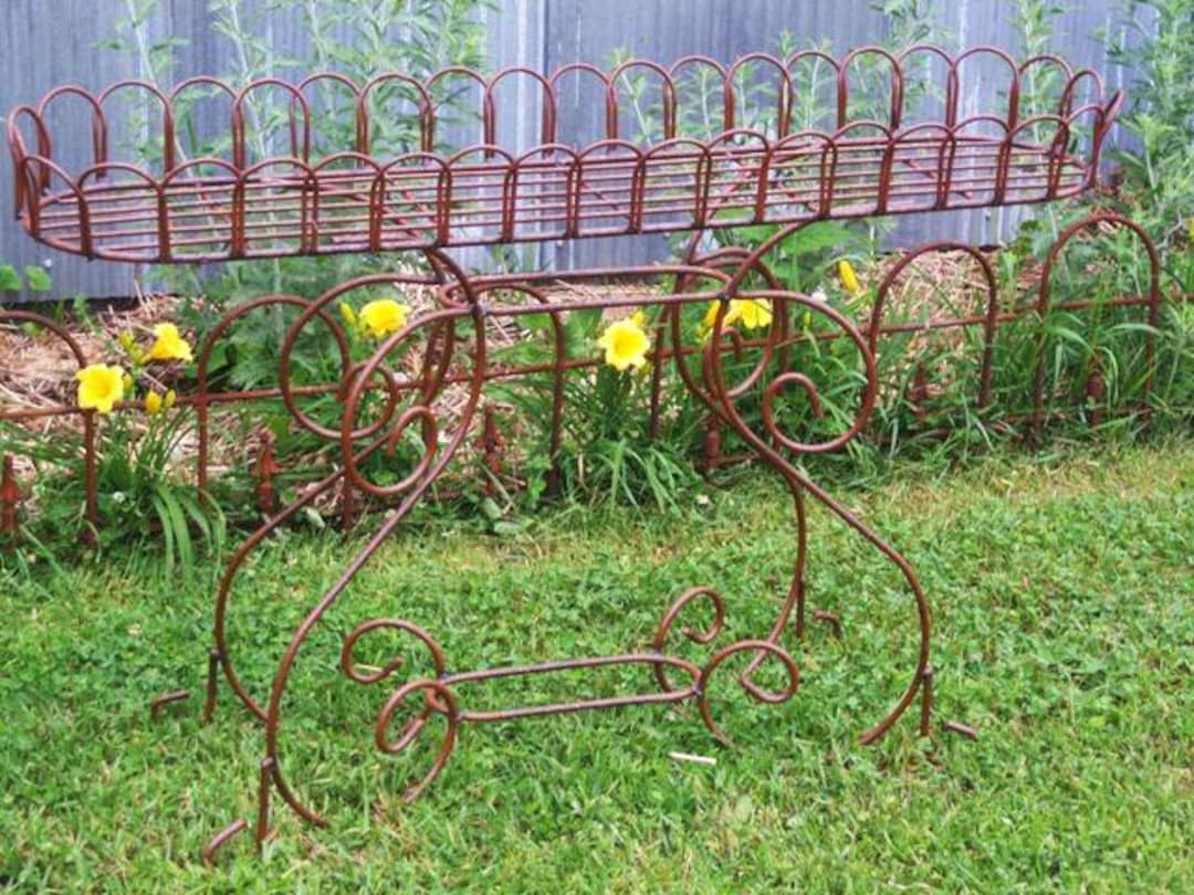 Wrought Iron Curl Plant Stand - Rustic Metal Flower Pot Display (48 ...