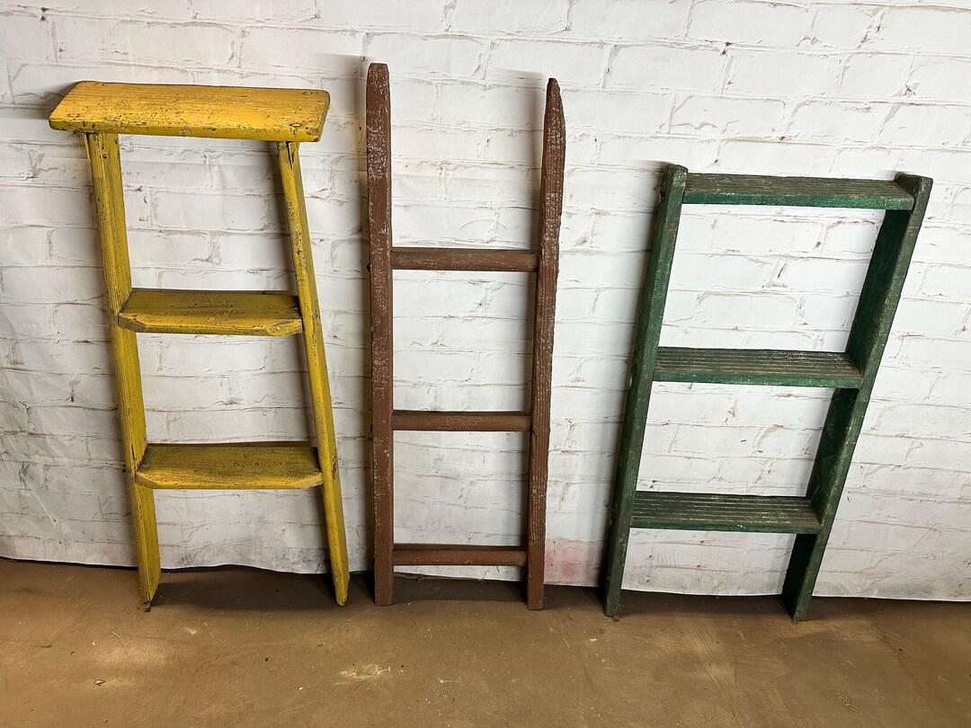 Rustic Tall Country Colored 3 Rung Antique Ladders - Vintage Decorating ...