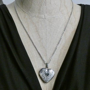Silver Heart Locket Necklace - Etsy