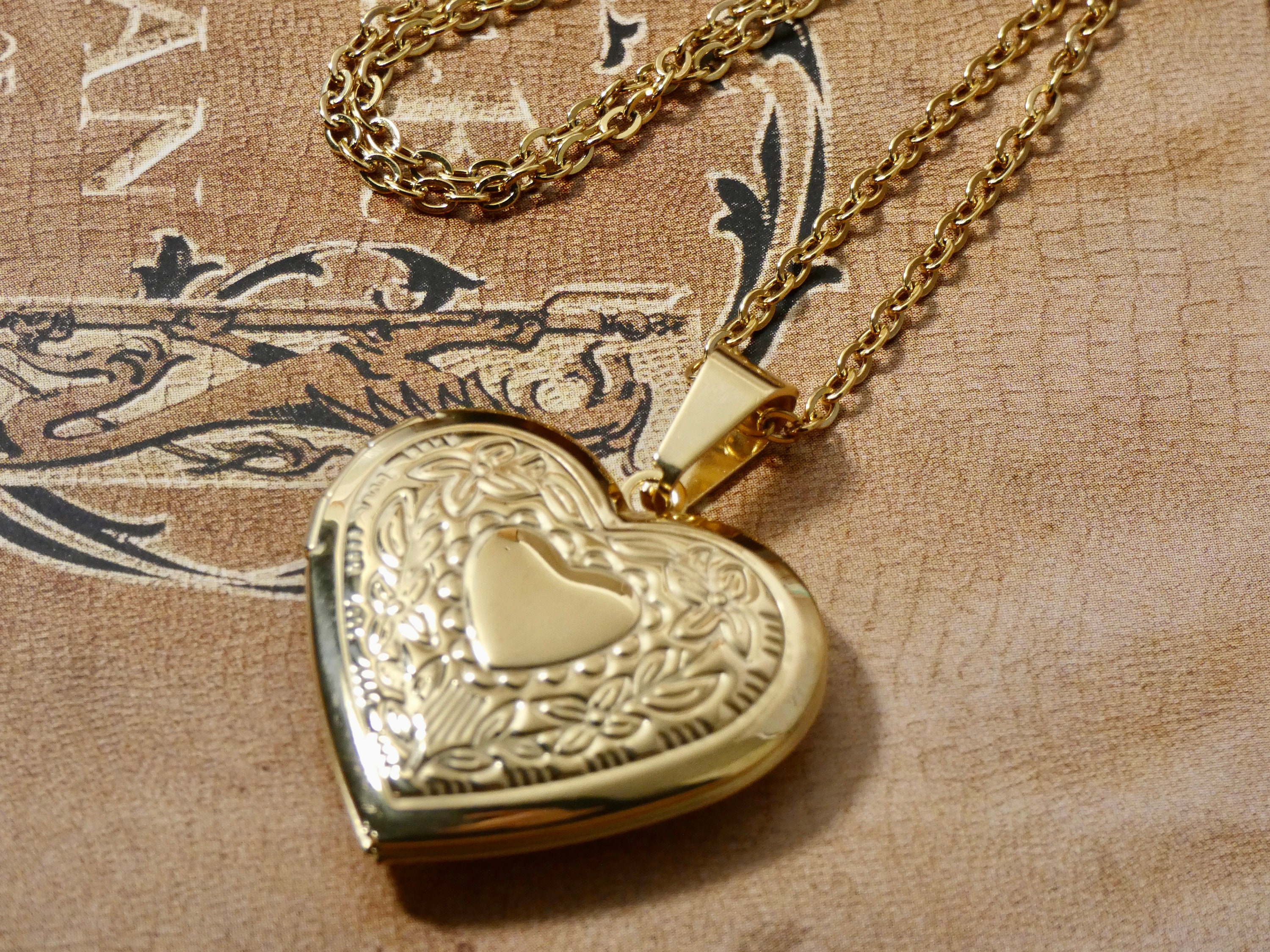 Gold Heart Locket Necklace | Etsy